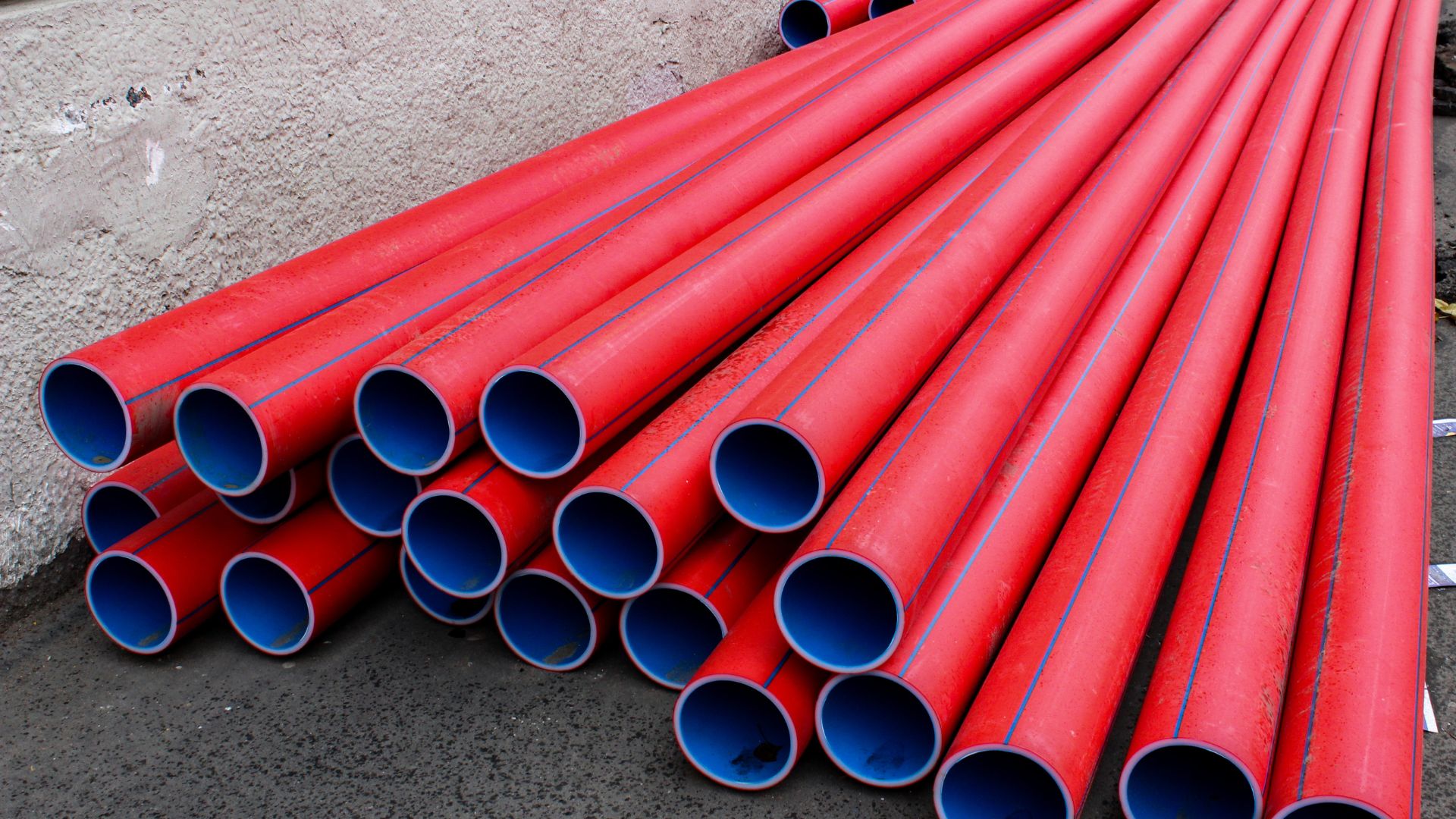 Entendendo a Reciclagem de Plásticos: PP, PE e PEAD - Trevo Reciclagem